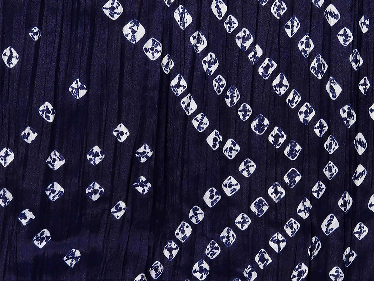 What is Bandhani? Indian batik technique, traditional knot dyeing from ...